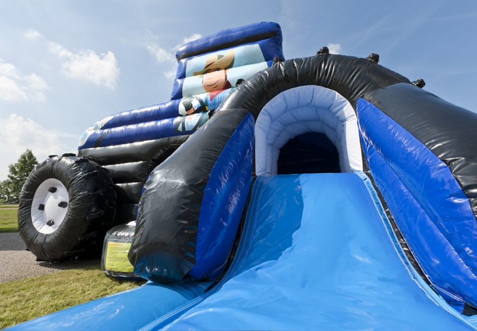 Maxi Multifun Traktor Blå | Inflatables